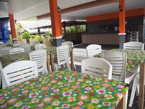 Café da manhã, almoço e jantar