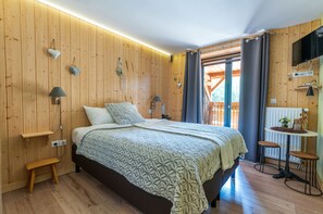 Estúdio standard, sacada, vista para o parque (Côté Sud) | Roupas de cama premium, cofres nos quartos