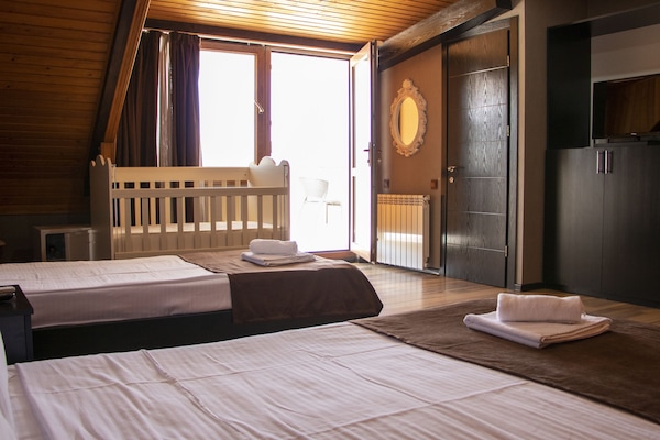 Suite Panorâmica, 1 quarto, não fumadores, Vista para a cidade | 1 quarto, minibar, com decoração personalizada, secretária