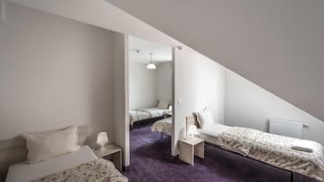 Secretária, Wi-fi grátis, roupa de cama fornecida