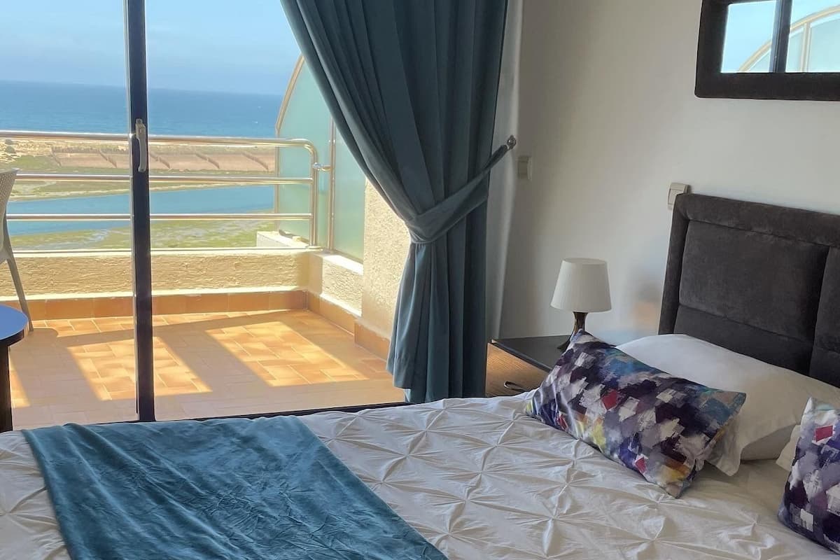 Quarto Duplo, terraço, vista para o mar | Cortinas/cortinados opacos, berços/camas para crianças grátis