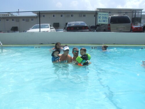 Midtown Inn Reviews, Deals & Photos 2024 - Expedia