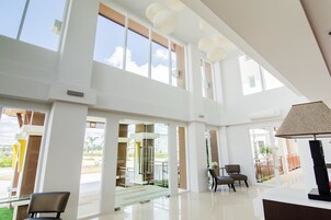 Entrada (vista interna)