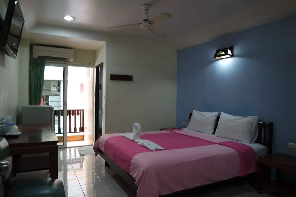 Quarto standard | Escrivaninha, Wi-Fi de cortesia