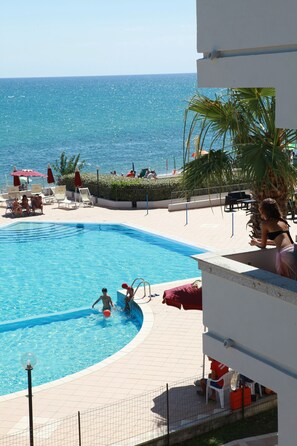 Piscina exterior 