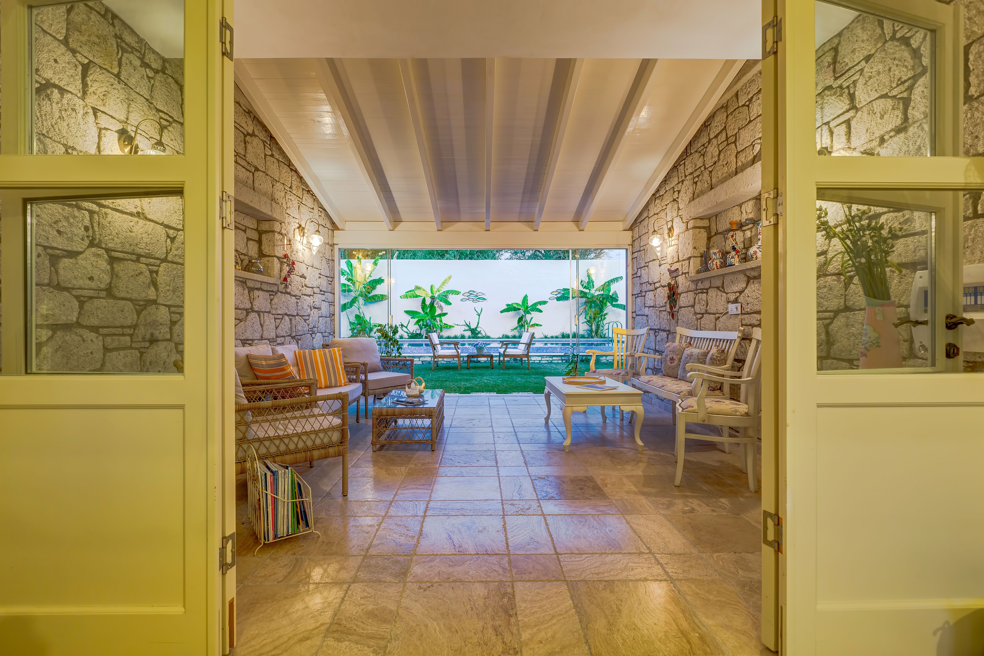 Área de estar no saguão