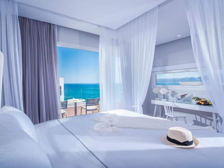 Suite Júnior | Secretária, quartos insonorizados, ferro/tábua de engomar, Wi-fi grátis