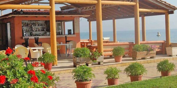 Seafront Apartments - Corfou