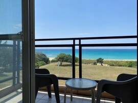 Quarto Familiar, varanda, vista para o oceano | Terraço/pátio interior