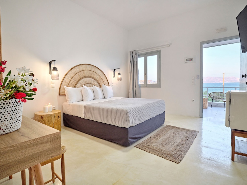 Bonatsa Beach House Kimolos - Milos