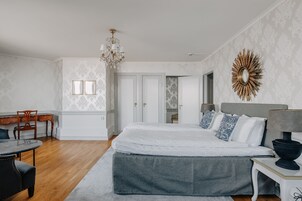 Suite Premium (Main building) | 1 quarto, roupa hipoalergénica, com decoração personalizada 