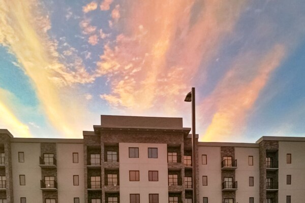 Garland Hotel - Cambridge, OH