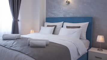 Apartamento Standard, 1 quarto, terraço, vista para o mar | 1 quarto, roupa de alta qualidade, secretária
