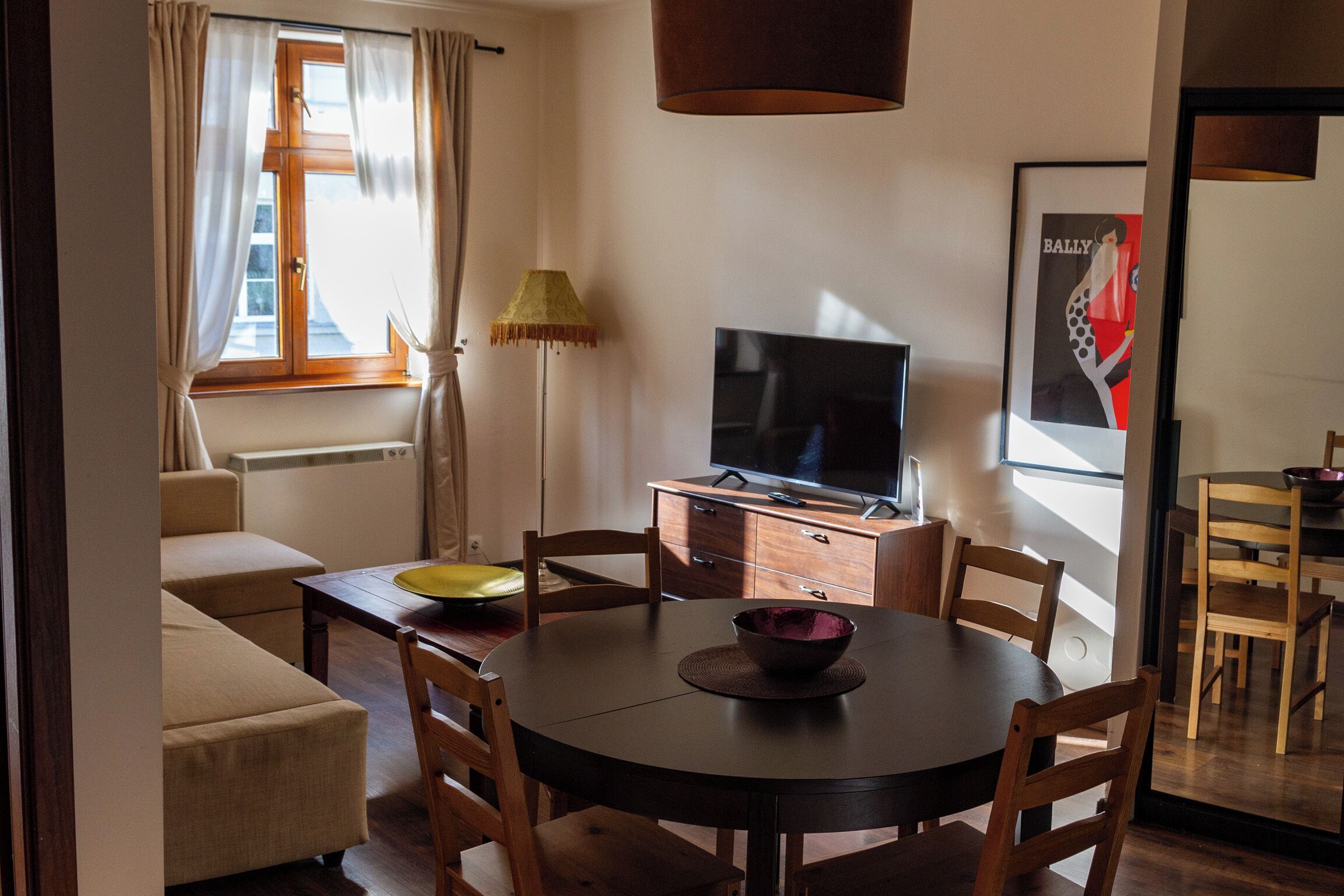 Quarto Triplo Familiar, kitchenette (Triple Occupancy) | Cofre no quarto, berços/camas para crianças grátis, Wi-fi grátis 