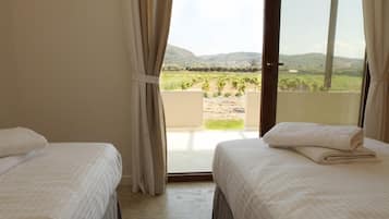 1 quarto, roupas de cama premium, cofres nos quartos
