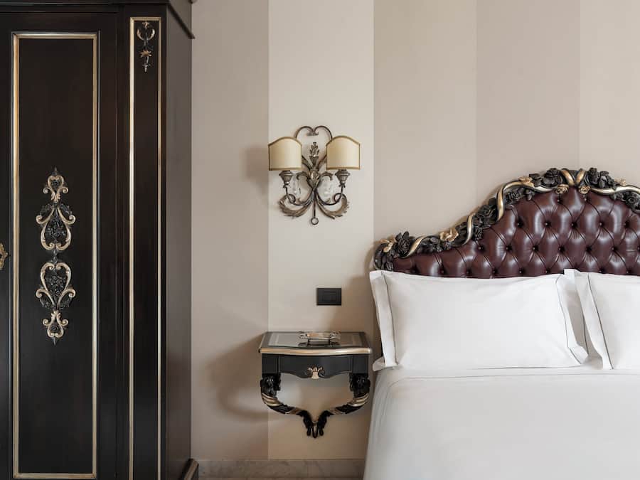 Quarto Deluxe, terraço | 1 quarto, minibar, cofre no quarto, secretária