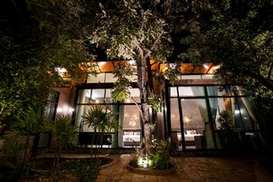 Estúdio, vista para o jardim | Vista para o jardim