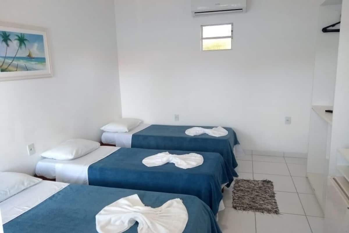 Wi-fi grátis, roupa de cama fornecida