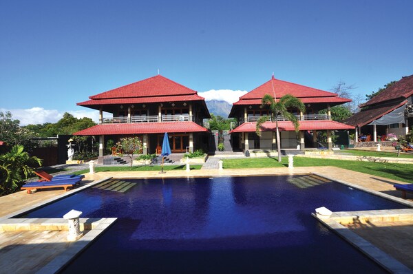 Tulamben Wreck Divers - Bali