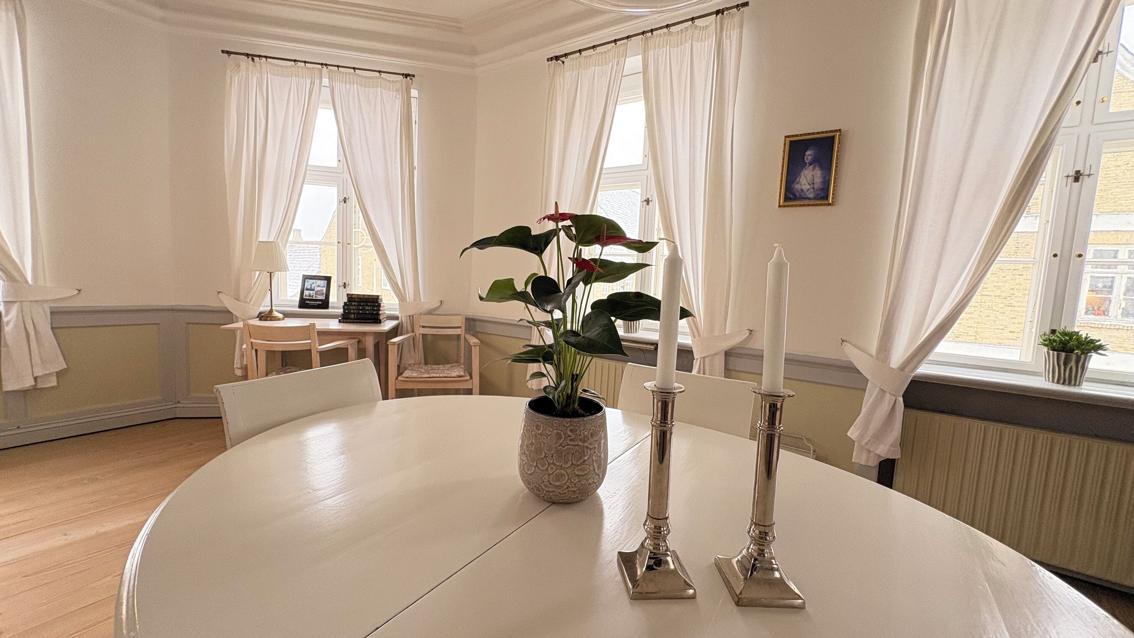 Suite Executiva, 1 cama king-size, não fumadores | Wi-fi grátis, roupa de cama fornecida 