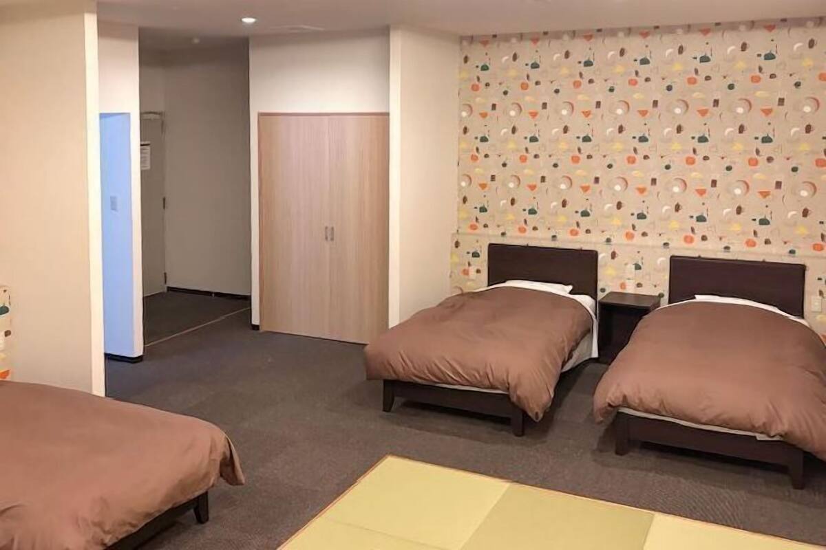 Cofre no quarto, secretária, Wi-fi grátis