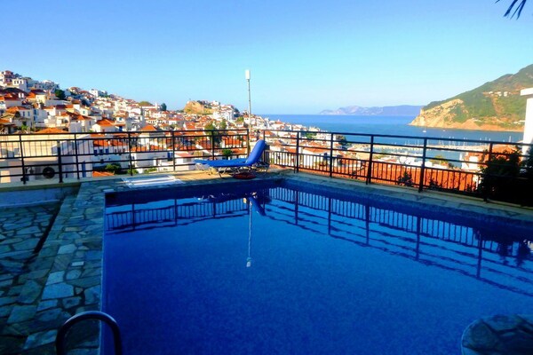 Denise Hotel - Grecia