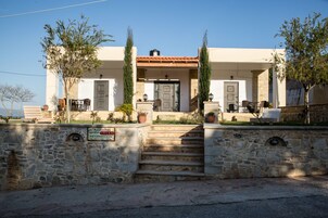 Entrada do alojamento