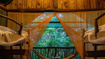 Tent Quadruple (Free Daily Tour Included) | Vista do quarto