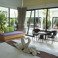 Superior Pool Access | Secretária, quartos insonorizados, Wi-fi grátis 