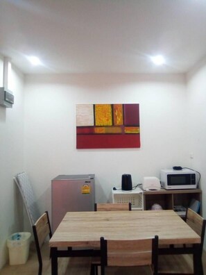 Apartamento econômico | 1 quarto, frigobar, cofres nos quartos, escrivaninha
