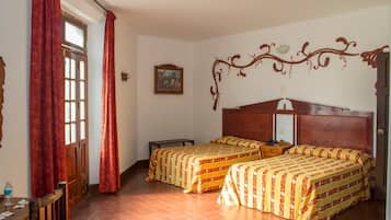 Cofre no quarto, secretária, Wi-fi grátis, acesso para cadeira de rodas