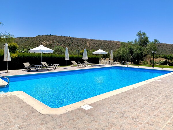 Himonas Apartments - Cyprus