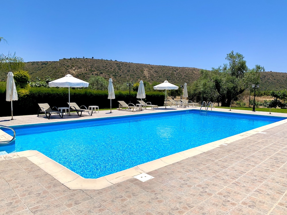 Himonas Apartments - Cyprus