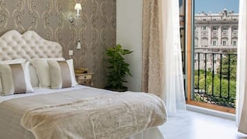 Quarto casal (Panoramic View) | Cofres nos quartos, cortinas blackout, quartos à prova de som