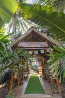 Fachada da propriedade