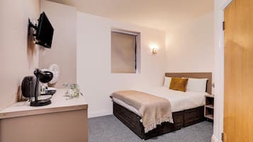 Quarto Duplo Standard, 1 cama de casal | 1 quarto, secretária, ferro/tábua de engomar, Wi-fi grátis