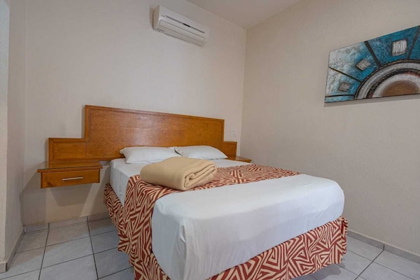 Hotel Salvatierra - La Paz