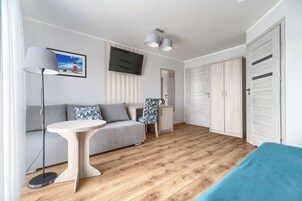 Quarto Quádruplo | Ferro/tábua de engomar, Wi-fi grátis, roupa de cama fornecida 