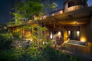 Fujisan Onsen Bessho SASA, Fujiyoshida: Hotel Reviews, Rooms & Prices ...