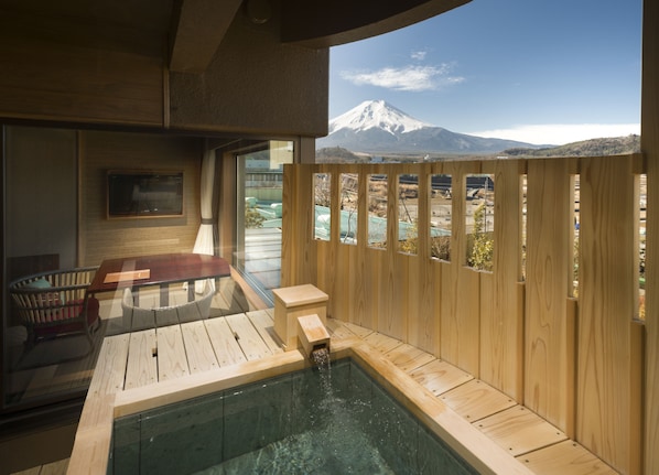 Fujisan Onsen Bessho SASA - Fujiyoshida : prix et avis | Hotels.com