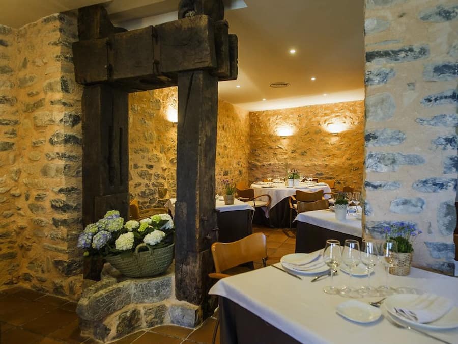 Café da manhã, almoço e jantar; culinária espanhola