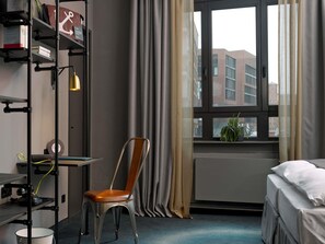 Medium | Roupas de cama antialérgicas, frigobar, cofres nos quartos