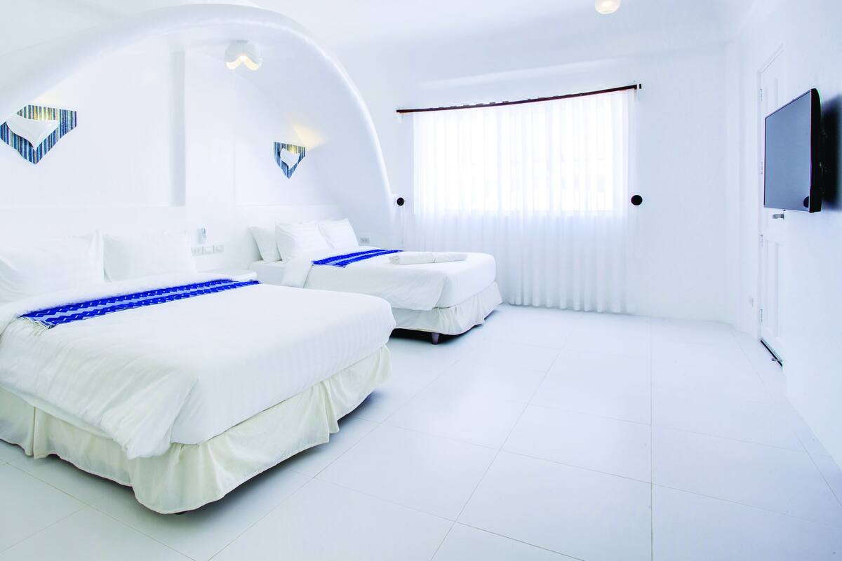 2 quartos, secretária, Wi-fi grátis, roupa de cama fornecida 