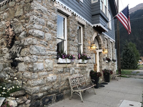 The Alma House Inn - Colorado