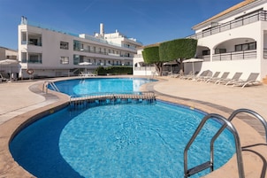 Piscina externa