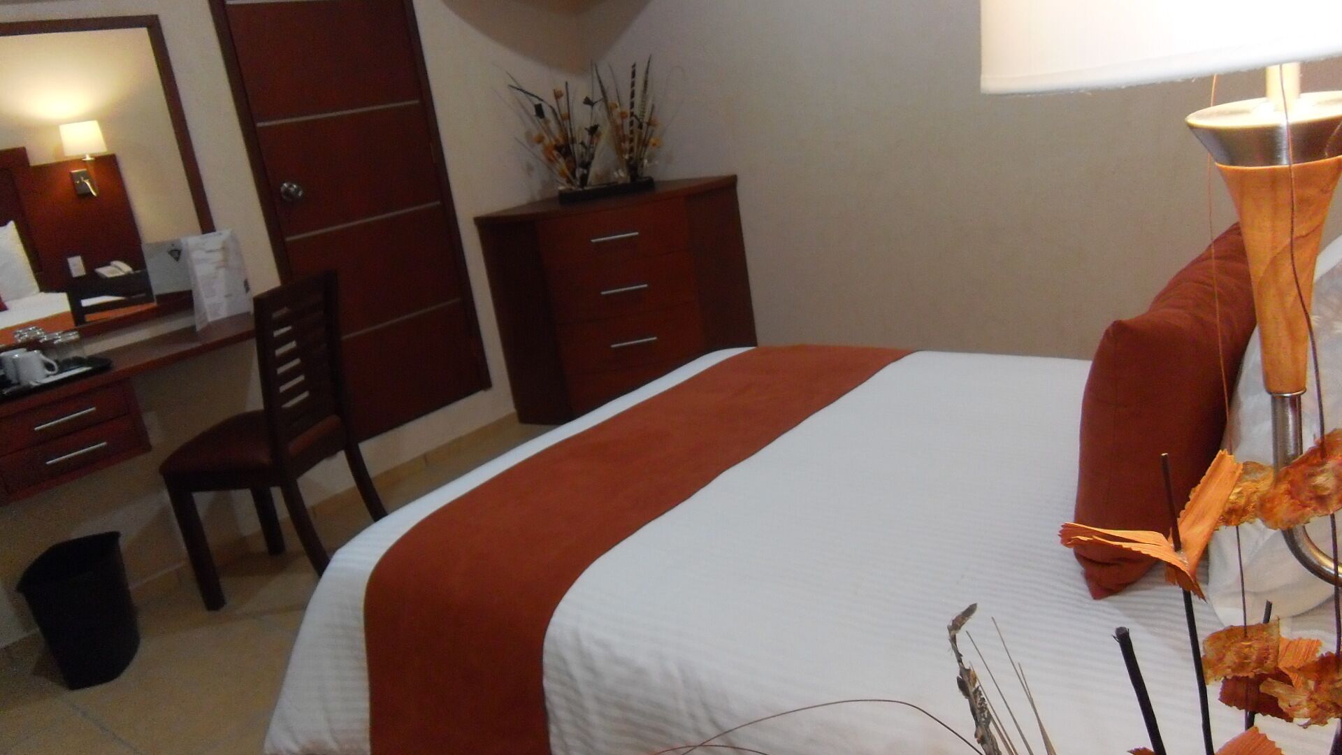 Roupa de alta qualidade, cortinas/cortinados opacos, Wi-fi grátis 