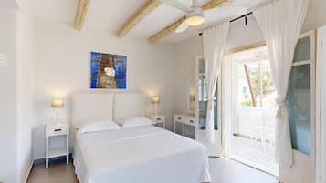 Quarto Standard, vista para a montanha | Roupa de alta qualidade, cofre no quarto, quartos insonorizados