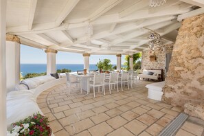 Villa, 4 quartos | Terraço/pátio interior