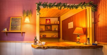 Check-in e check-out automático