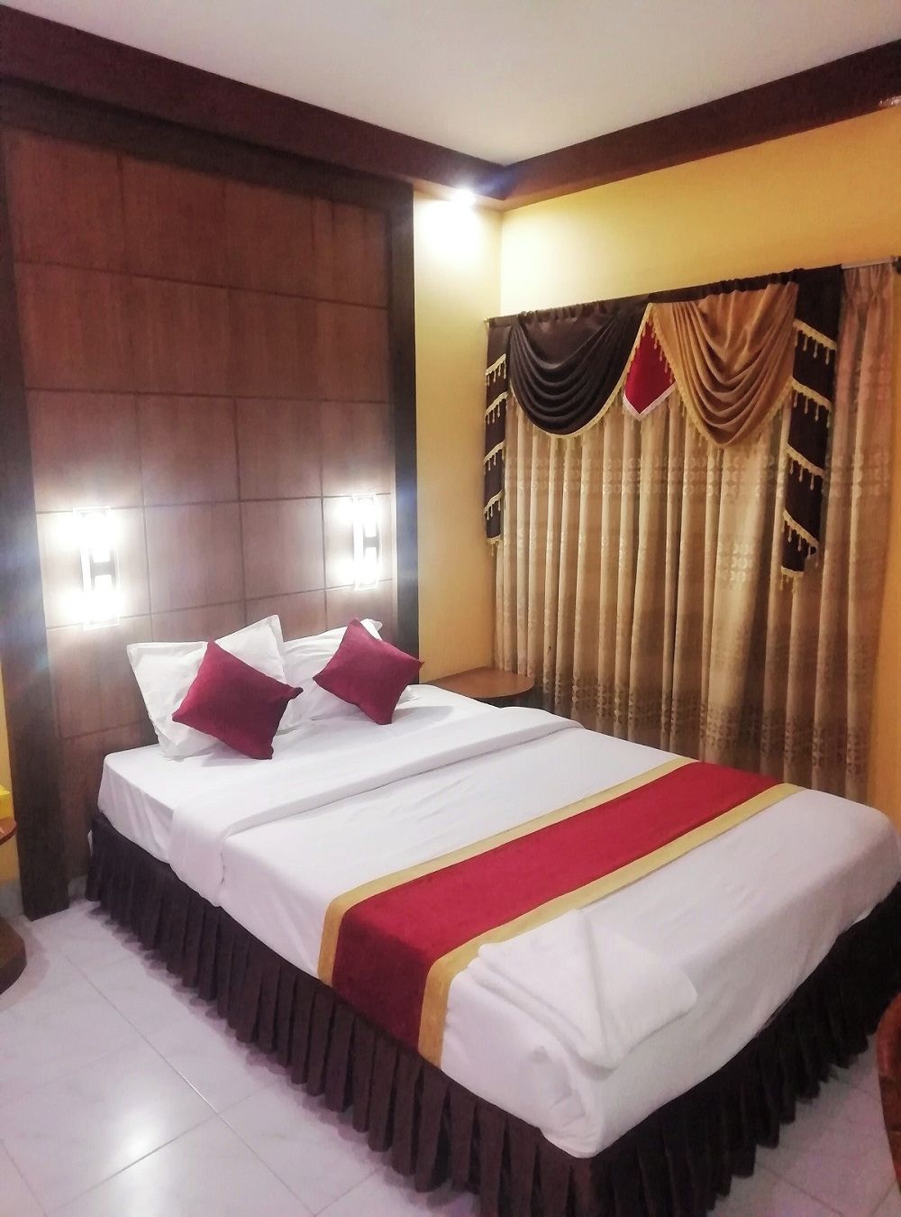 Quarto casal luxo, 1 cama Queen, vista para a cidade